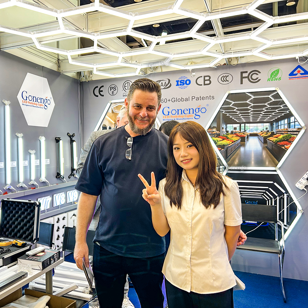 Day 1 Honeycomb LED Light Shining At 2025 Hong Kong Fair!